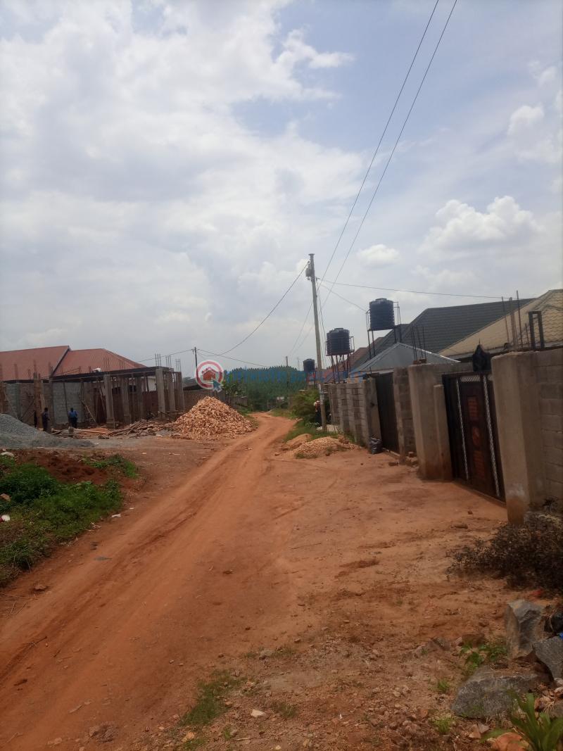 Land For Sale Gayaza Road Kampala Central (PID: 2PABJY) | Private Property