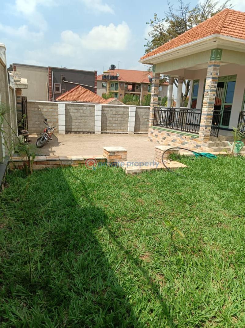 3 bedroom Villa For Sale Kitende Wakiso Central (PID: 4PABGP) | Private ...