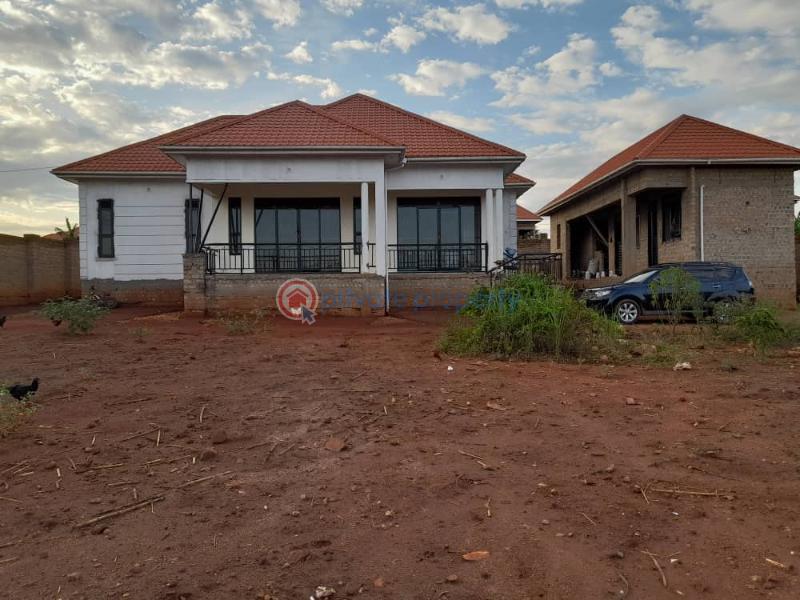 3 bedroom Villa For Sale Kiwenda Gayaza Road ??? Kampala Central (PID ...