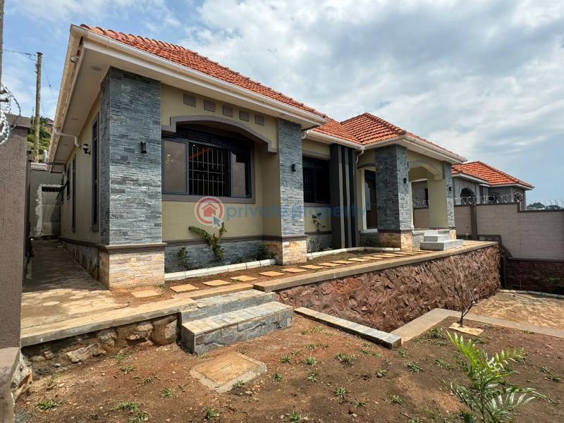 4 bedroom Villa For Sale Bwebajja Ssabagado-Makindye Wakiso Central ...