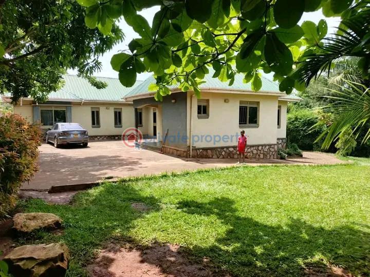 4 bedroom Bungalow For Sale Nkoowe Wakiso Wakiso Central (PID: 5PABWC ...