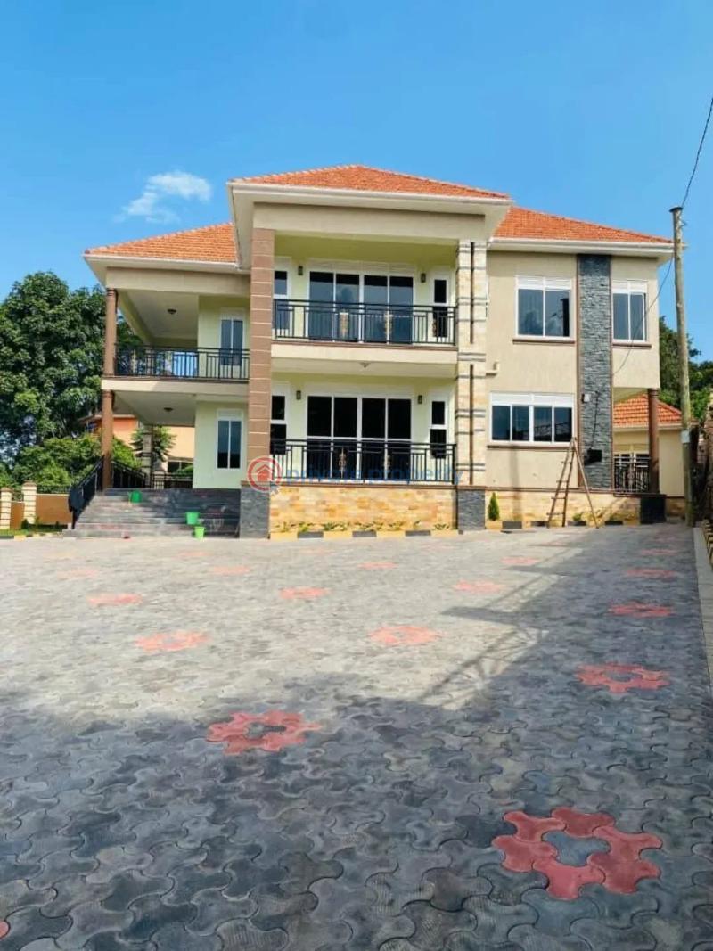 6 bedroom Villa For Sale Bwebajja Akright Estate Entebbe Road Kampala ...