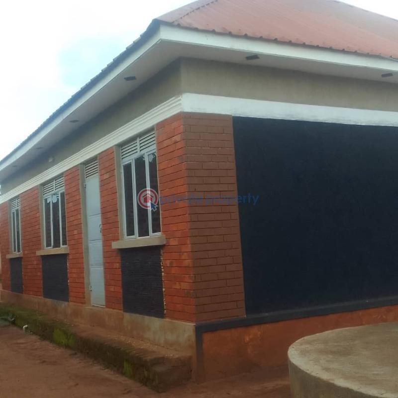 3 bedroom Bungalow For Sale Namayamba Wakiso Central (PID: 8PABVE ...