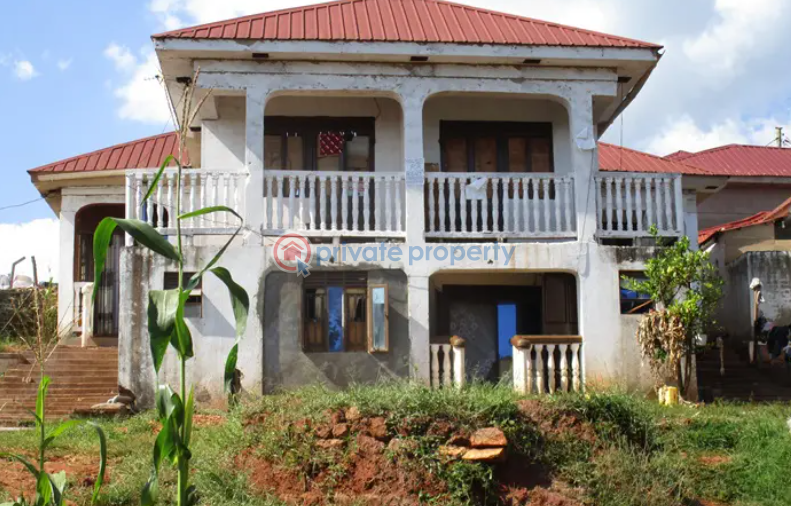6 bedroom Apartment For Sale Jinja Eastern (PID: 7PAAJL) | Private Property