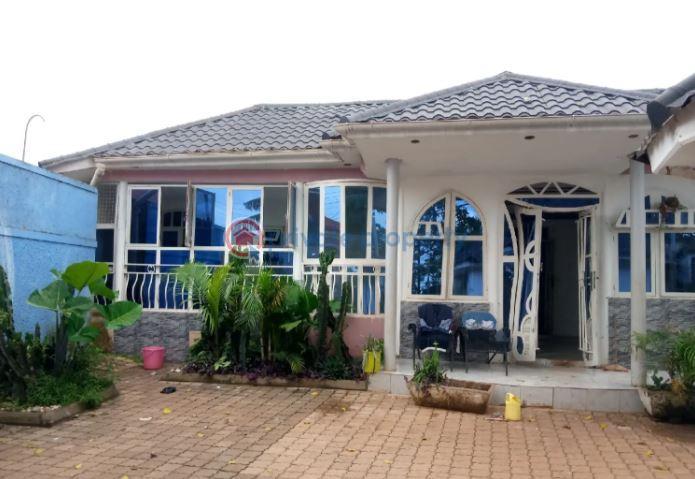3 bedroom Apartment Block For Rent Nsambya Kampala Central (PID: 9PABDF ...