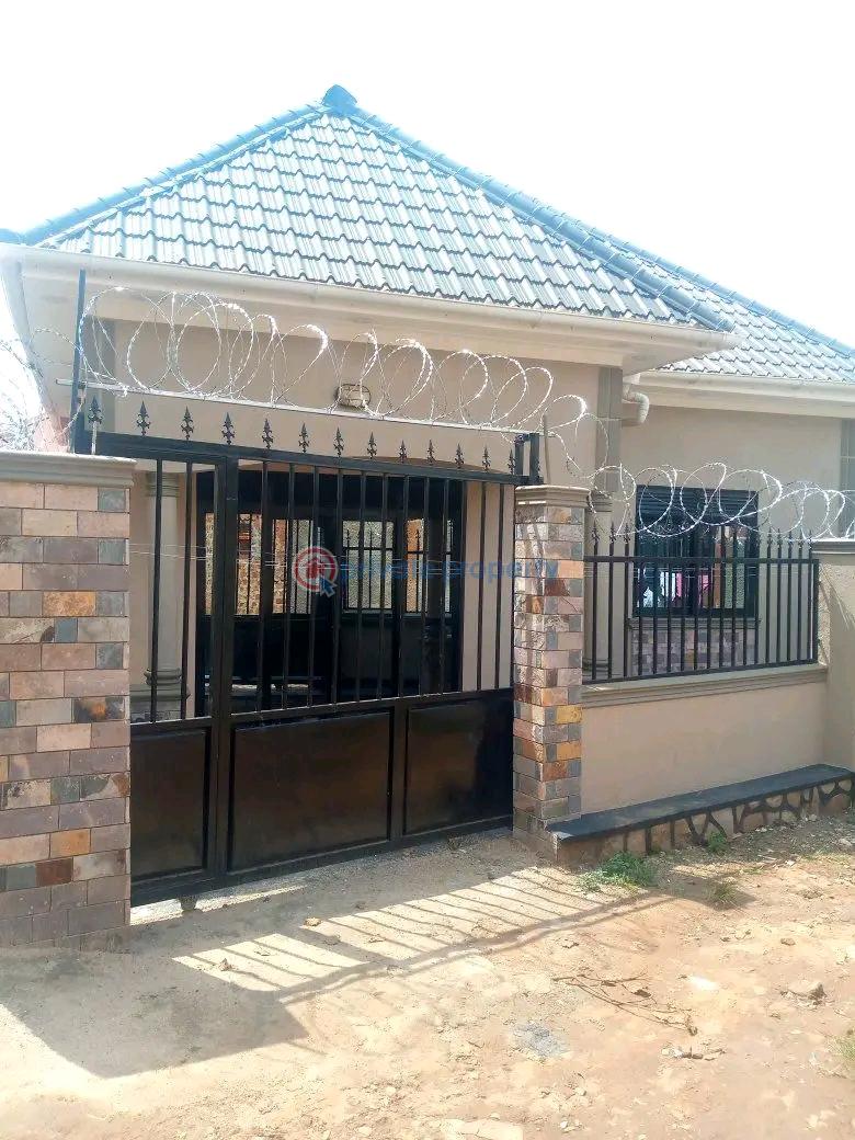 2 bedroom Bungalow For Rent Wapewo Off Gayaza Road Gayaza Wakiso ...